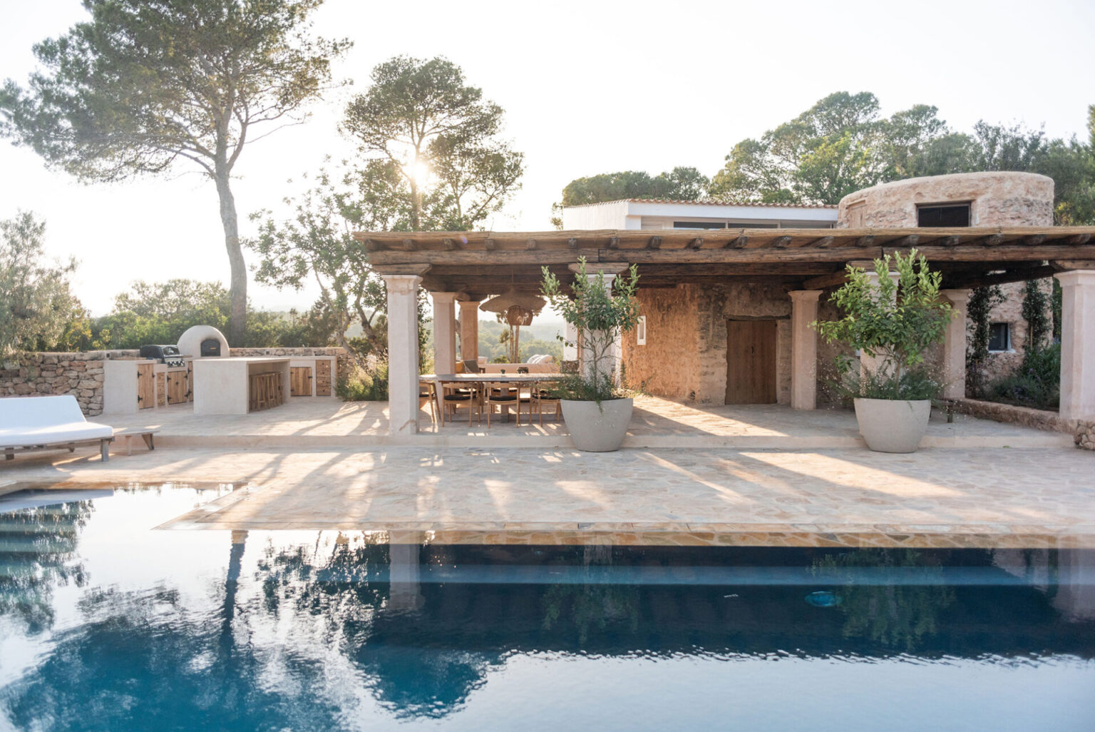 Can Vincent Landscape Design that embraces traditional Ibizan finca ...